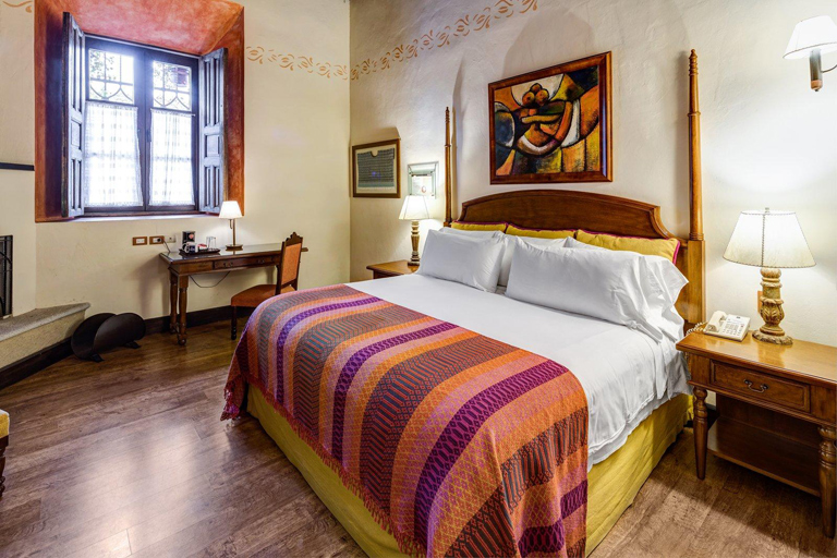 PORTA HOTEL LA ANTIGUA - hicontract